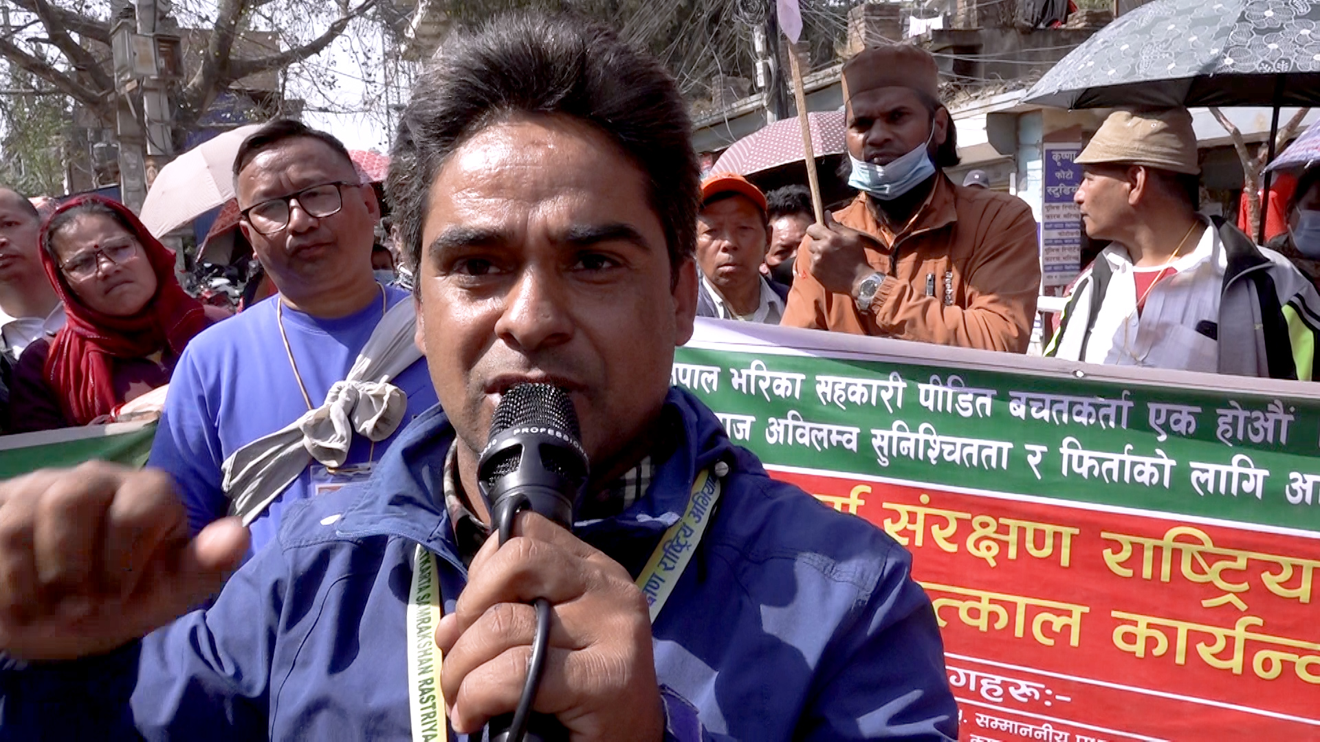 माग पुरा नभए सडकमा आगो बाल्ने सहकारी बचतकर्ताको चेतावनी « GDP Nepal